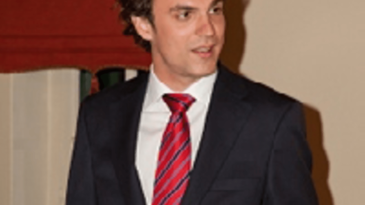 Dr Koen Swinnen appointed as associate professor | Erasmus School of ...