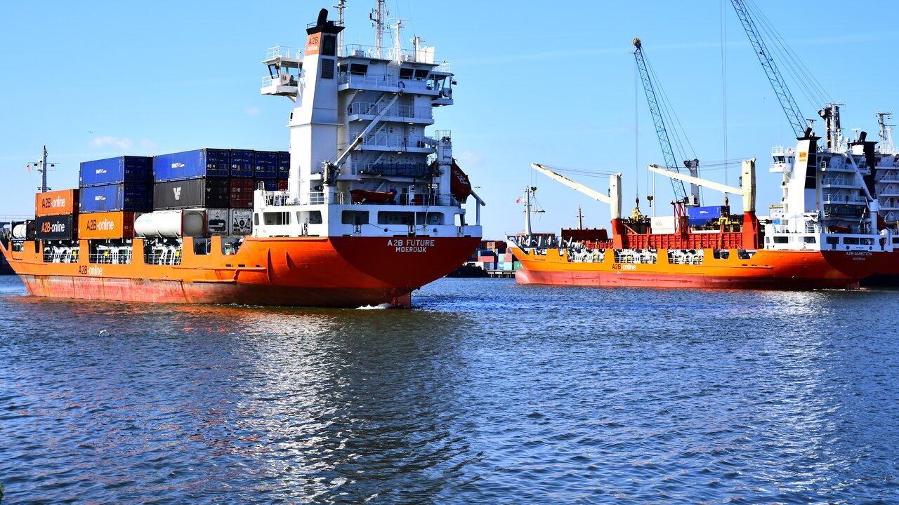 Seaport monitor | Erasmus Centre for Urban, Port and Transport ...