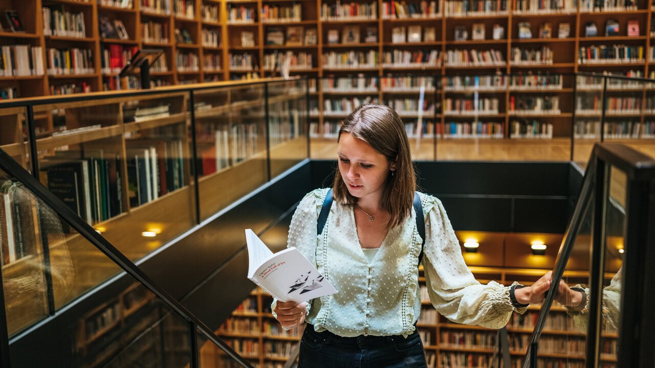 Humour collection | Erasmus University Library | Erasmus University ...