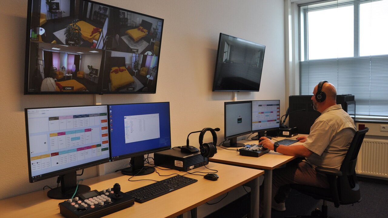 Video observation labs | Erasmus School of Social and Behavioural Sciences | Erasmus University ...