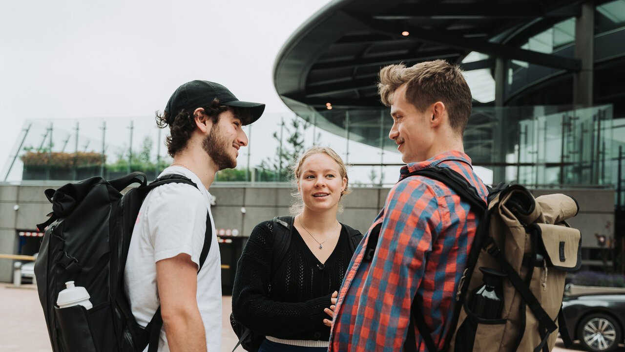 Bachelor admission and application | Erasmus University Rotterdam