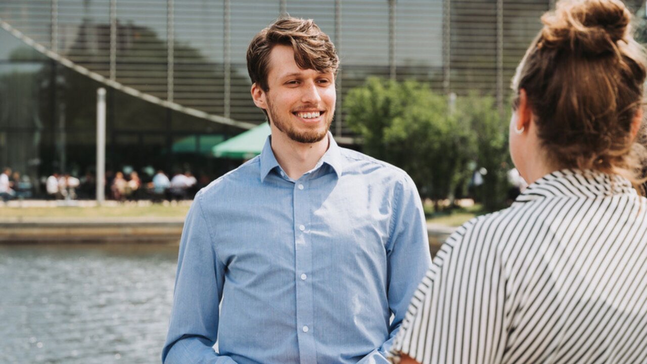 'Applying anonymously removes a barrier' | Erasmus Extra Content Hub | Erasmus University Rotterdam