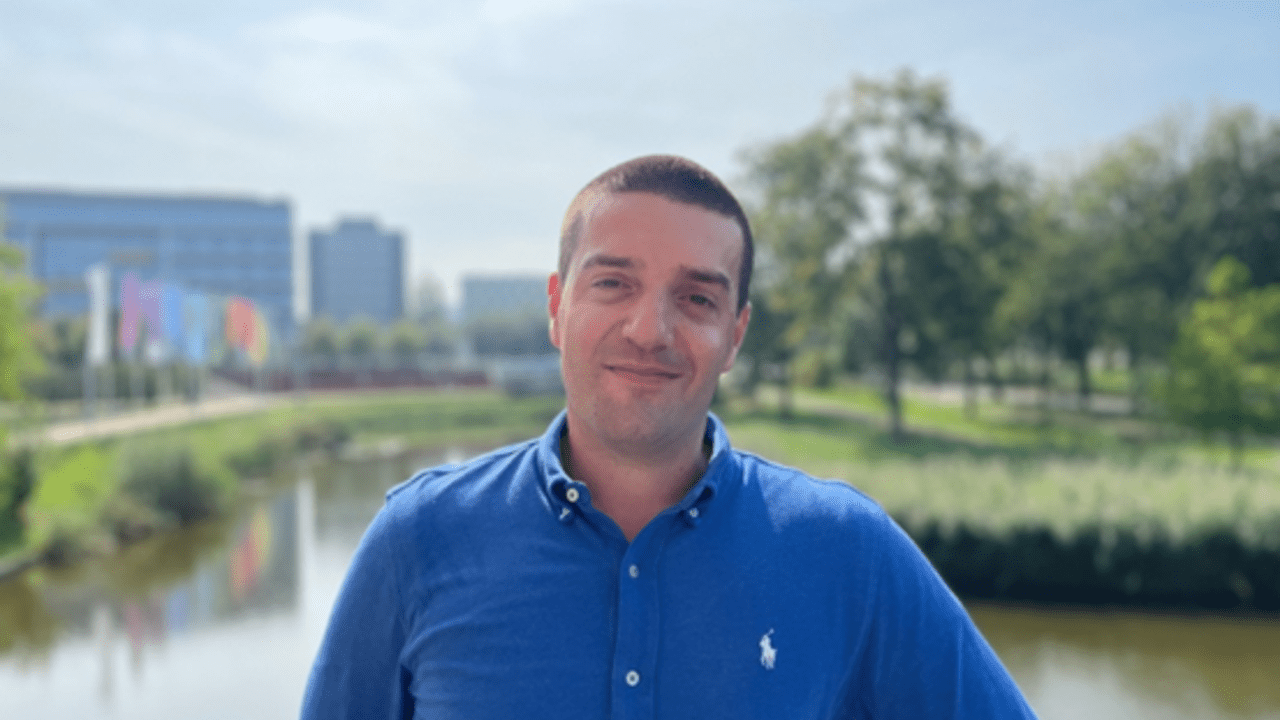 Researcher in the Spotlight: Robert Borst PhD | Erasmus University ...