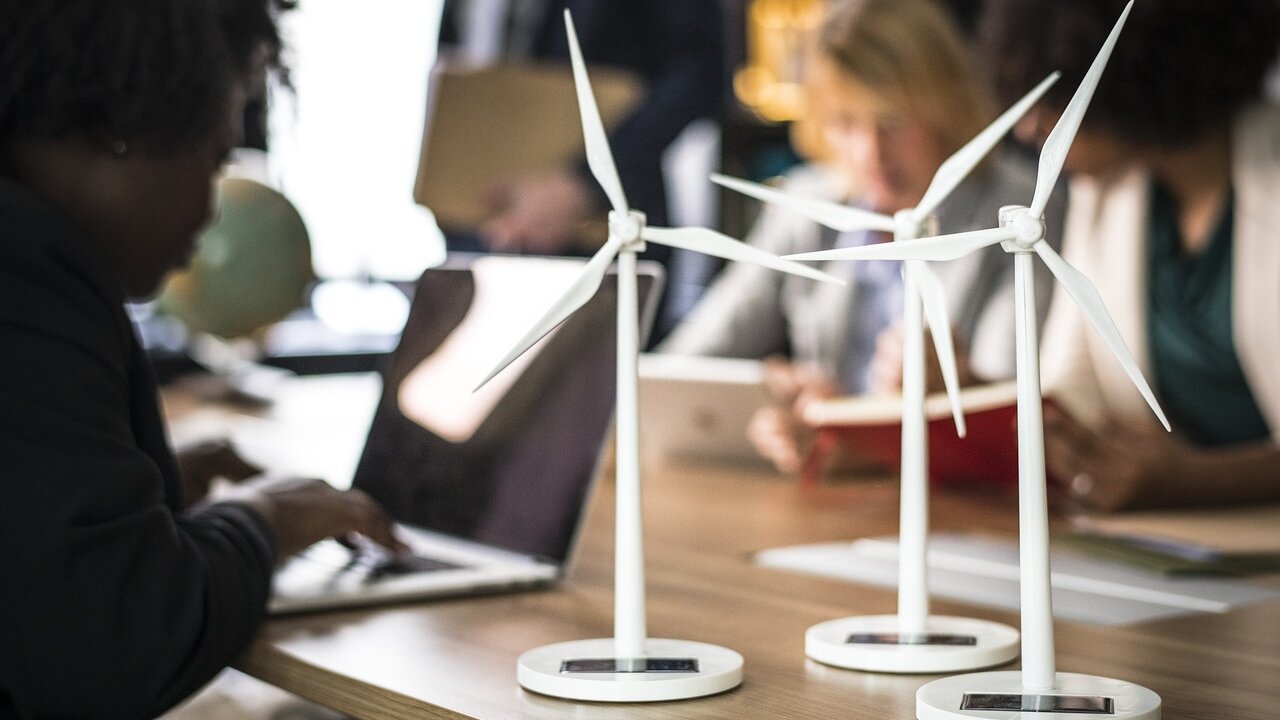 Inclusive Energy Transition | Erasmus University Rotterdam