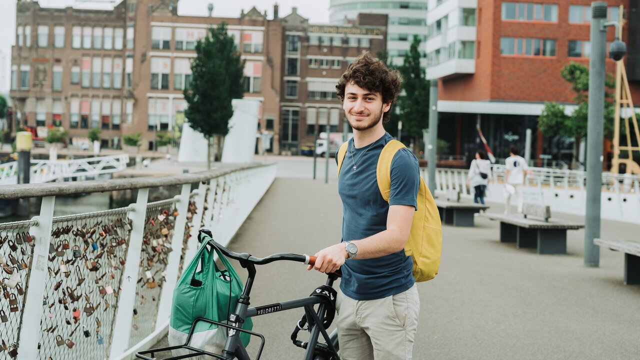 Leaving the Netherlands | Erasmus University Rotterdam