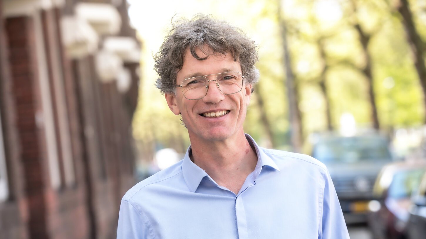 prof.dr. (Robert) AJ Dur | Erasmus University Rotterdam