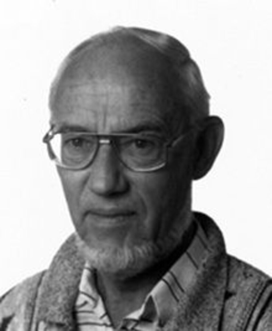 Honorary Fellow Hans Linnemann passed away | Erasmus University Rotterdam