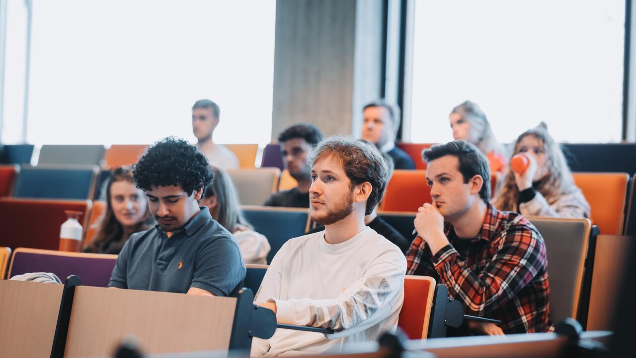 Minors at EUR | Erasmus University Rotterdam